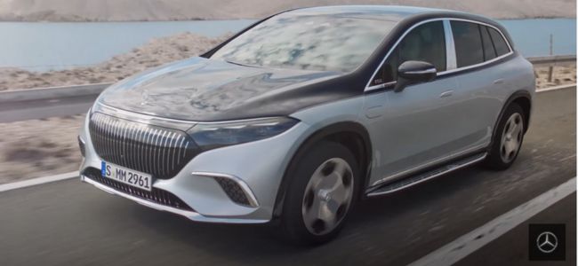 Mercedes-Maybach EQS 680 से उठा पर्दा, सिंगल चार्ज पर 600 KM की रेंज देगी ये इलेक्ट्रिक SUV ...